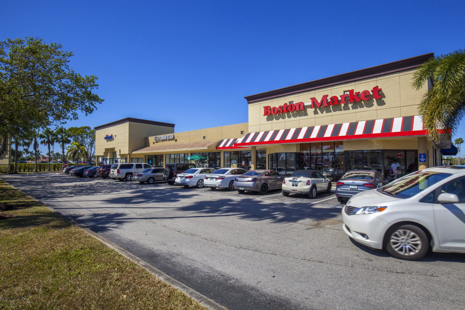 Carter's Retail, Great Greek Mediterranean Grill sign leases at Boca ...